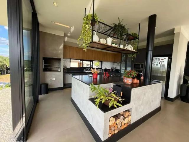 Casa / Sobrado para Venda em Itatiba/SP Residencial Sete Lagos 3 Quartos