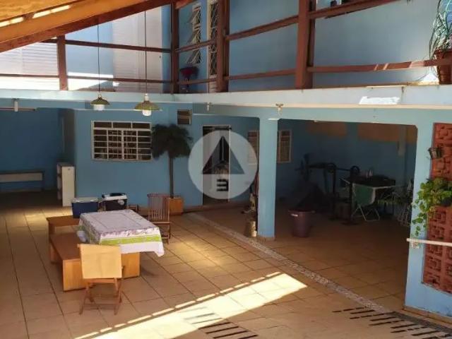 Casa / Sobrado para Venda em Itatiba/SP Vila Brasileira 3 Quartos