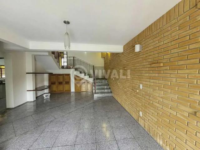 Casa / Sobrado para Venda em Itatiba/SP Vila Brasileira 3 Quartos