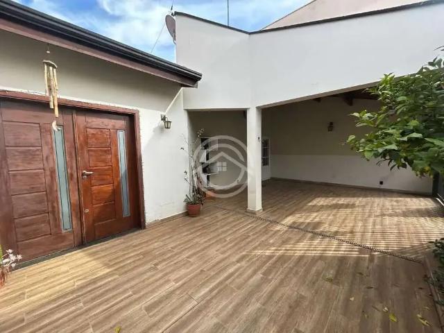 Casa / Sobrado para Venda em Itatiba/SP Vila Cruzeiro 3 Quartos