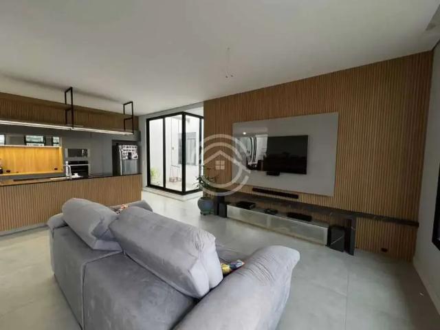 Casa / Sobrado para Venda em Itatiba/SP Villaggio Fosuzzi 3 Quartos