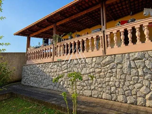 Casa / Sobrado para Venda em Itaúna/MG Várzea da Olaria 2 Quartos