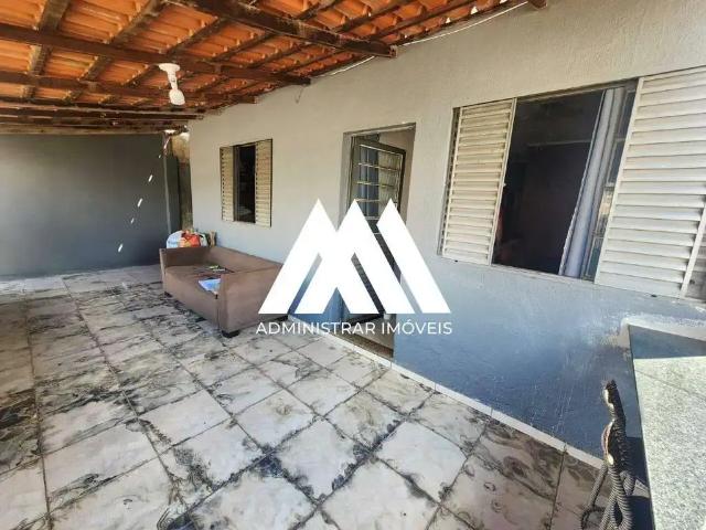 Casa / Sobrado para Venda em Itaúna/MG Piaguassu 3 Quartos