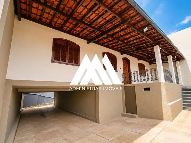 Casa / Sobrado para Venda em Itaúna/MG Residencial Morro do Sol 3 Quartos