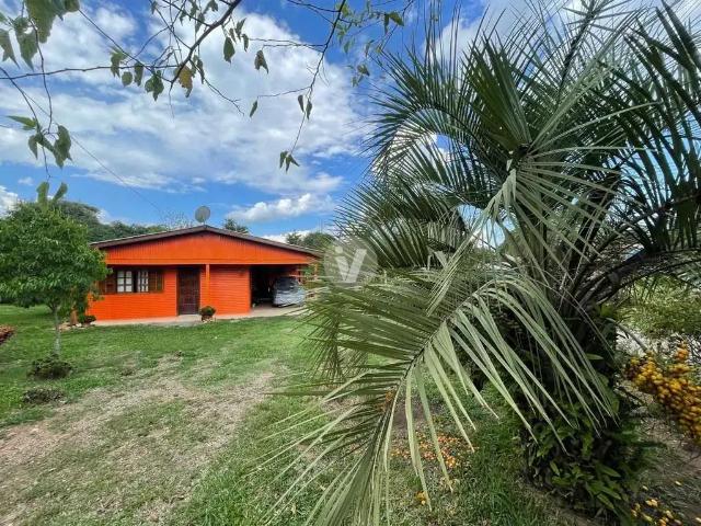 Casa / Sobrado para Venda em Itaara/RS Parque Serrano 2 Quartos