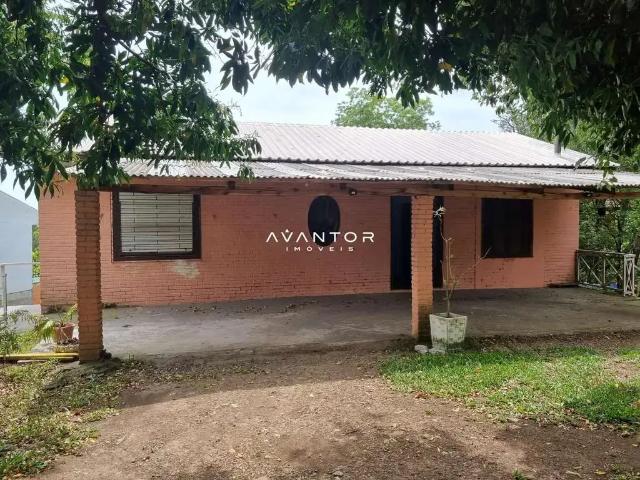Casa / Sobrado para Venda em Itaara/RS Parque Serrano 3 Quartos