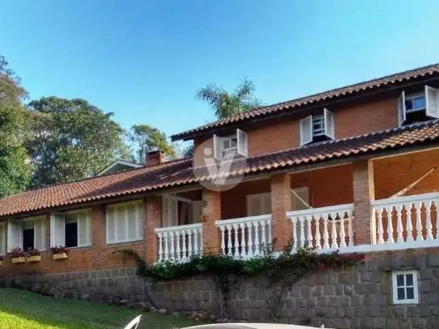 Casa / Sobrado para Venda em Itaara/RS Parque Serrano 3 Quartos