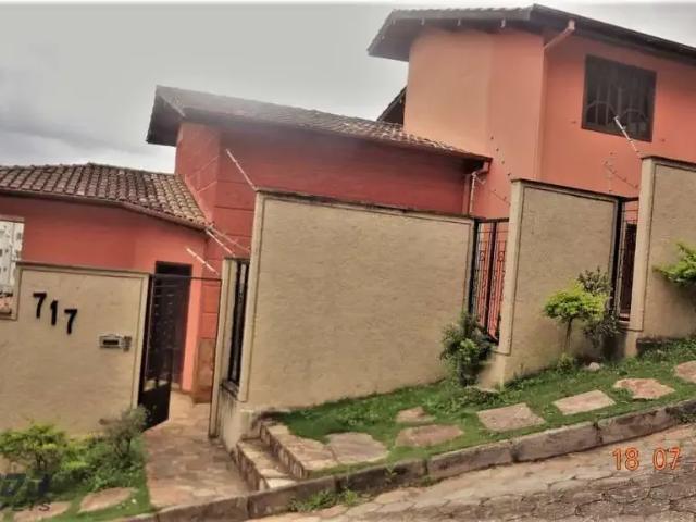 Casa / Sobrado para Venda em Itabira/MG Santo Antônio 3 Quartos