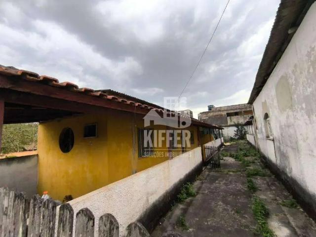 Casa / Sobrado para Venda em Itaboraí/RJ Ampliação 4 Quartos