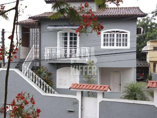 Casa / Sobrado para Venda em Itaboraí/RJ Centro 5 Quartos