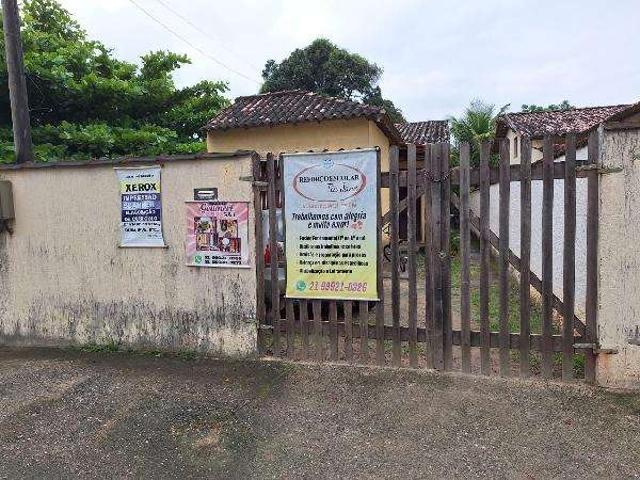 Casa / Sobrado para Venda em Itaboraí/RJ Joaquim de Oliveira 3 Quartos