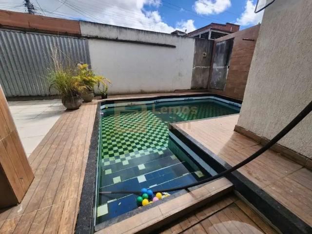 Casa / Sobrado para Venda em Itabuna/BA Jardim Primavera 4 Quartos