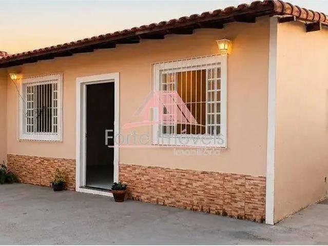Casa / Sobrado para Venda em Itaguaí/RJ Mazomba