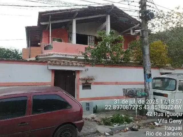 Casa / Sobrado para Venda em Itaguaí/RJ Vila Geny 6 Quartos
