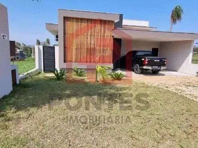 Casa / Sobrado para Venda em Itaí/SP Riviera de Santa Cristina II 3 Quartos