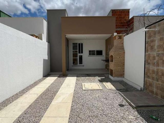 Casa / Sobrado para Venda em Itaitinga/CE Centro 2 Quartos