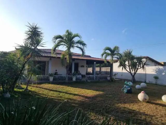 Casa / Sobrado para Venda em Itaitinga/CE Gereraú 3 Quartos