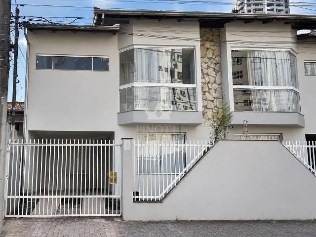 Casa / Sobrado para Venda em Itajaí/SC Vila Operária 3 Quartos