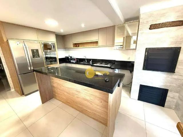 Casa / Sobrado para Venda em Itajaí/SC Barra do Rio 4 Quartos