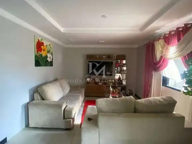 Casa / Sobrado para Venda em Itajaí/SC Barra do Rio 5 Quartos
