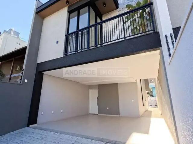 Casa / Sobrado para Venda em Itajaí/SC Centro 3 Quartos