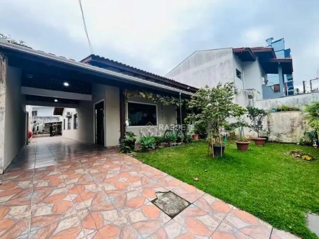 Casa / Sobrado para Venda em Itajaí/SC Centro 4 Quartos