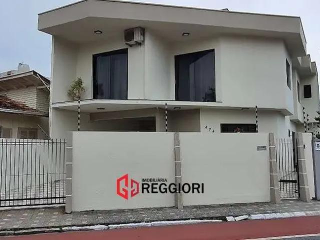 Casa / Sobrado para Venda em Itajaí/SC Centro 4 Quartos