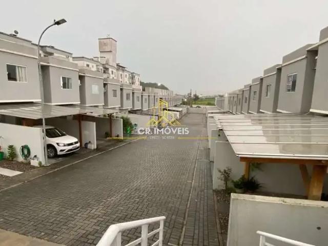 Casa / Sobrado para Venda em Itajaí/SC Espinheiros 2 Quartos
