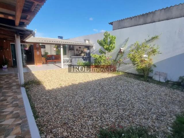 Casa / Sobrado para Venda em Itajaí/SC Espinheiros 2 Quartos