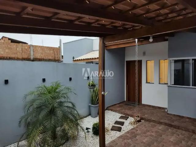 Casa / Sobrado para Venda em Itajaí/SC Espinheiros 2 Quartos