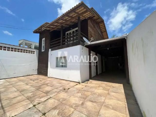 Casa / Sobrado para Venda em Itajaí/SC Espinheiros 3 Quartos