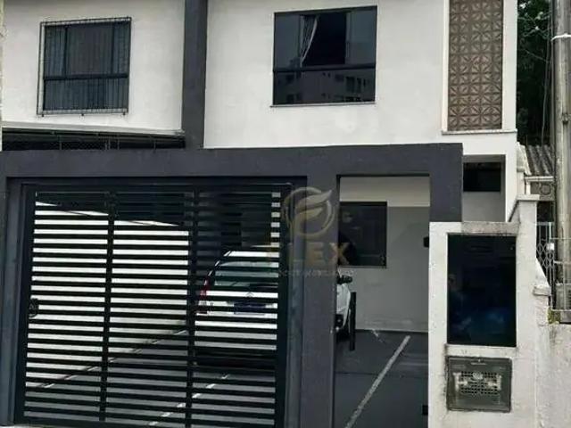 Casa / Sobrado para Venda em Itajaí/SC Fazenda 3 Quartos