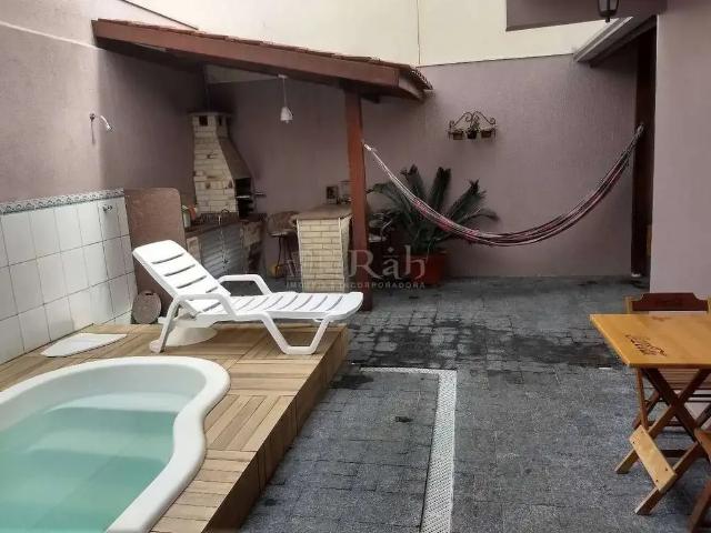 Casa / Sobrado para Venda em Itajaí/SC Fazenda 3 Quartos