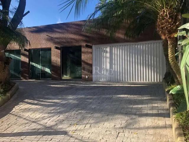 Casa / Sobrado para Venda em Itajaí/SC Fazenda 4 Quartos