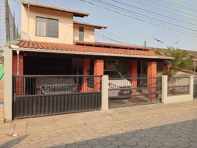 Casa / Sobrado para Venda em Itajaí/SC Itaipava 3 Quartos