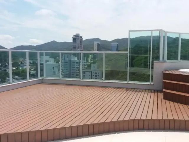 Casa / Sobrado para Venda em Itajaí/SC Praia Brava 3 Quartos