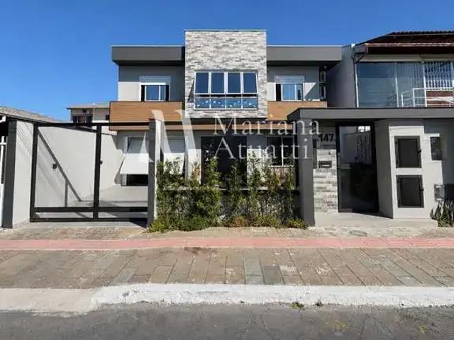 Casa / Sobrado para Venda em Itajaí/SC São João 4 Quartos