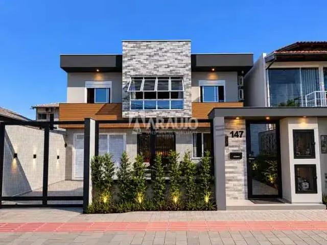 Casa / Sobrado para Venda em Itajaí/SC São João 4 Quartos