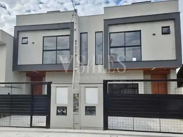 Casa / Sobrado para Venda em Itajaí/SC São João 3 Quartos