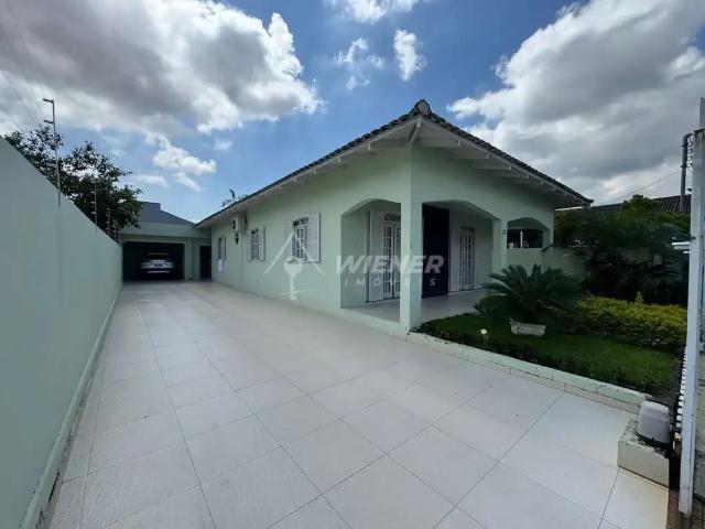 Casa / Sobrado para Venda em Itajaí/SC São João 3 Quartos