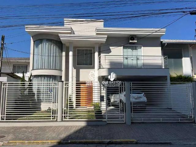 Casa / Sobrado para Venda em Itajaí/SC São Judas 3 Quartos
