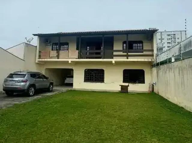 Casa / Sobrado para Venda em Itajaí/SC São Vicente 4 Quartos