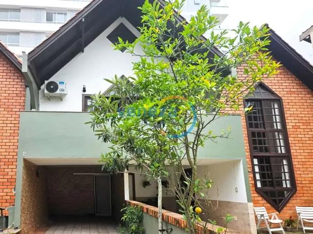 Casa / Sobrado para Venda em Itajaí/SC Santa Clara 3 Quartos