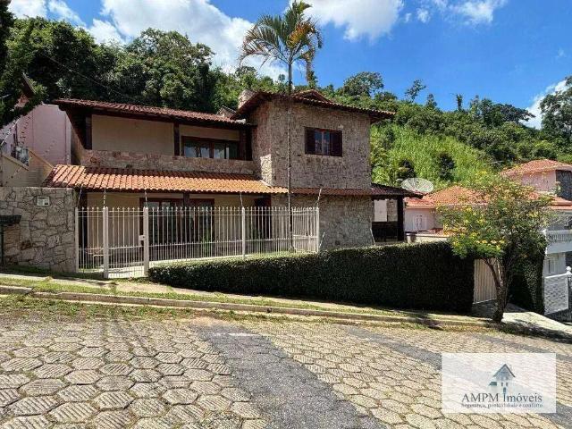 Casa / Sobrado para Venda em Itajubá/MG Morro Chic 5 Quartos
