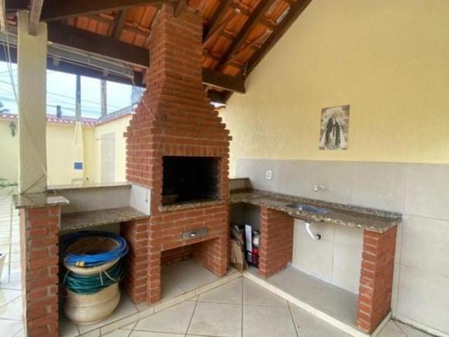 Casa / Sobrado para Venda em Itanhaém, Gaivotas, 2 dormitórios, 2 suítes, 1 banheiro, 12 vagas