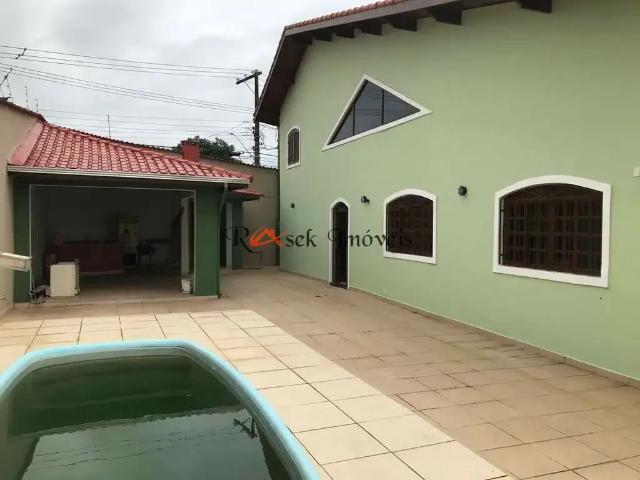 Casa / Sobrado para Venda em Itanhaém/SP Mosteiro 4 Quartos