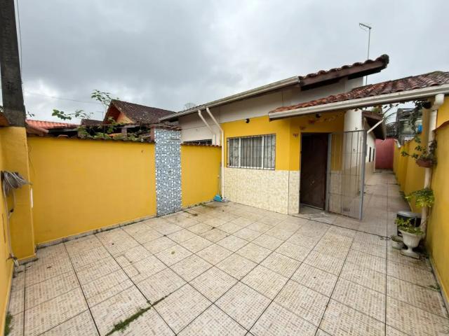 Casa / Sobrado para Venda em Itanhaém/SP Nossa Senhora do Sion 2 Quartos