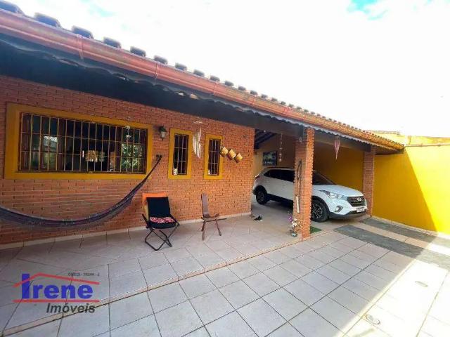 Casa / Sobrado para Venda em Itanhaém/SP Nova Itanhaém 3 Quartos