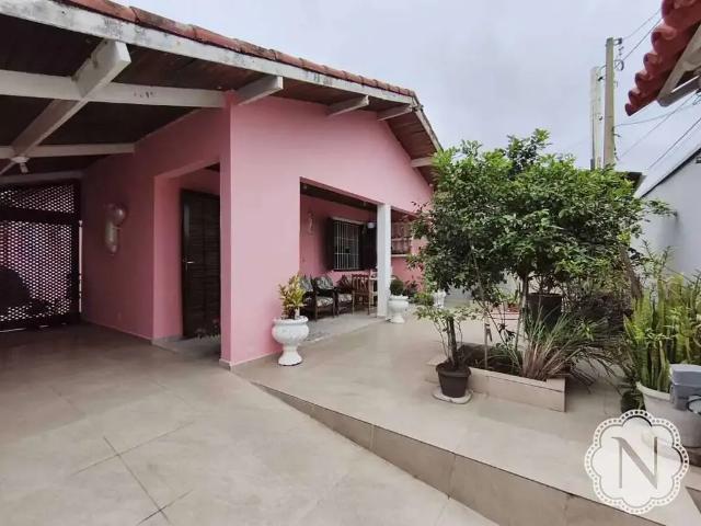 Casa / Sobrado para Venda em Itanhaém/SP Nova Itanhaém 4 Quartos