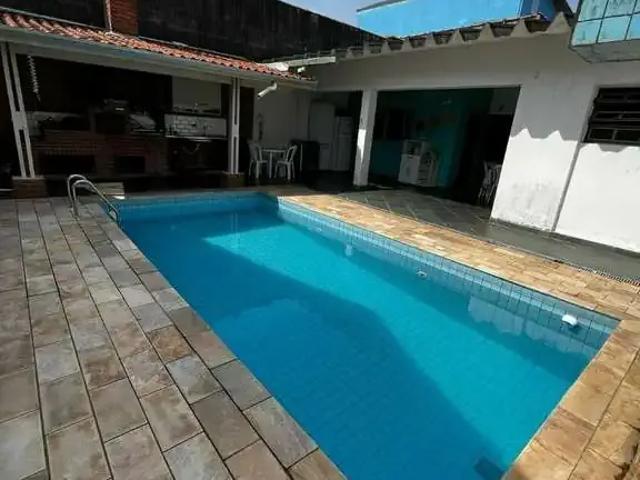 Casa / Sobrado para Venda em Itanhaém/SP Nova Itanhaém 5 Quartos